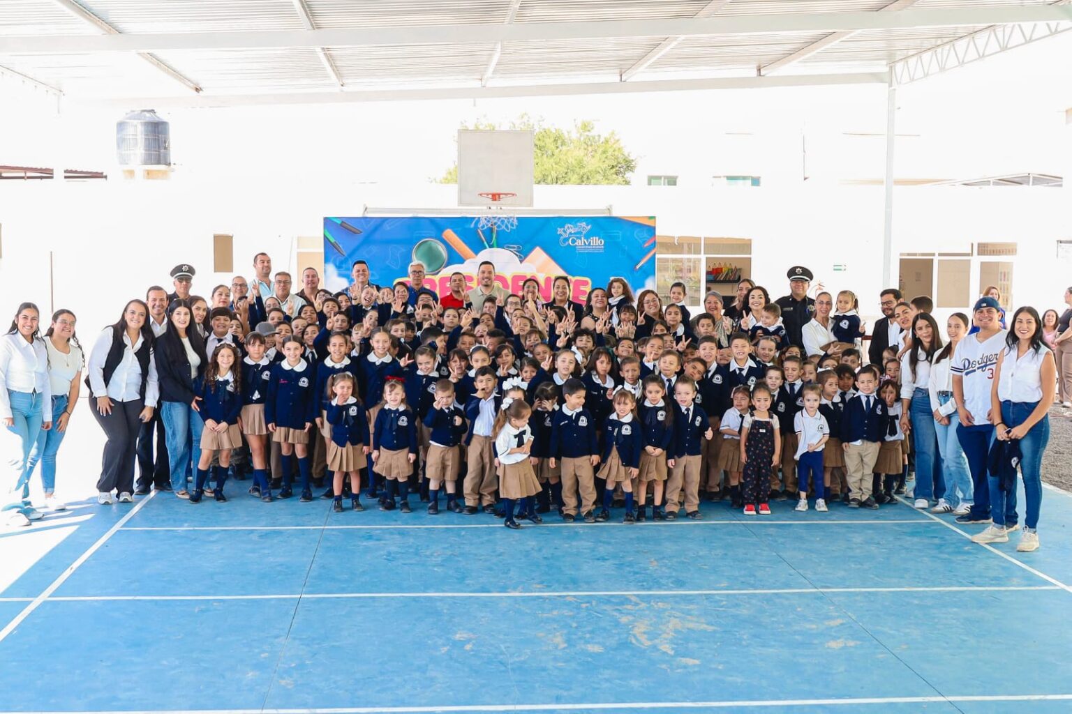 “DANIEL ROMO LLEVA PRESIDENTE EN TU ESCUELA AL COLEGIO KENNEDY PARA ...
